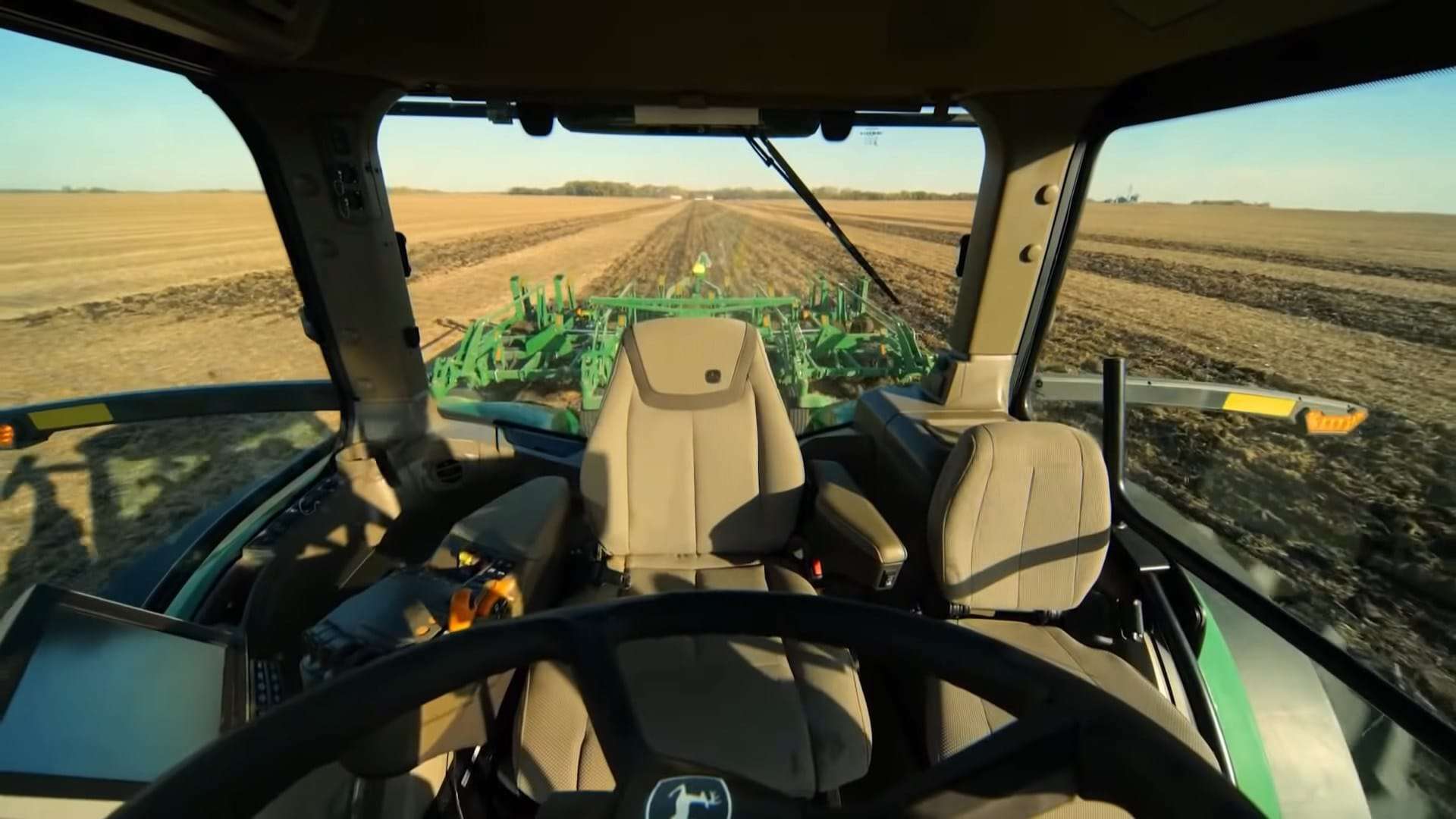 John Deere revela seu trator totalmente autônomo na CES 2022 - Olhar ...
