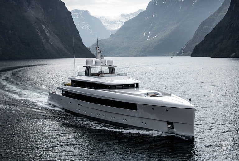 Najiba: saiba mais sobre o superiate misterioso que vale quase R$ 260 ...