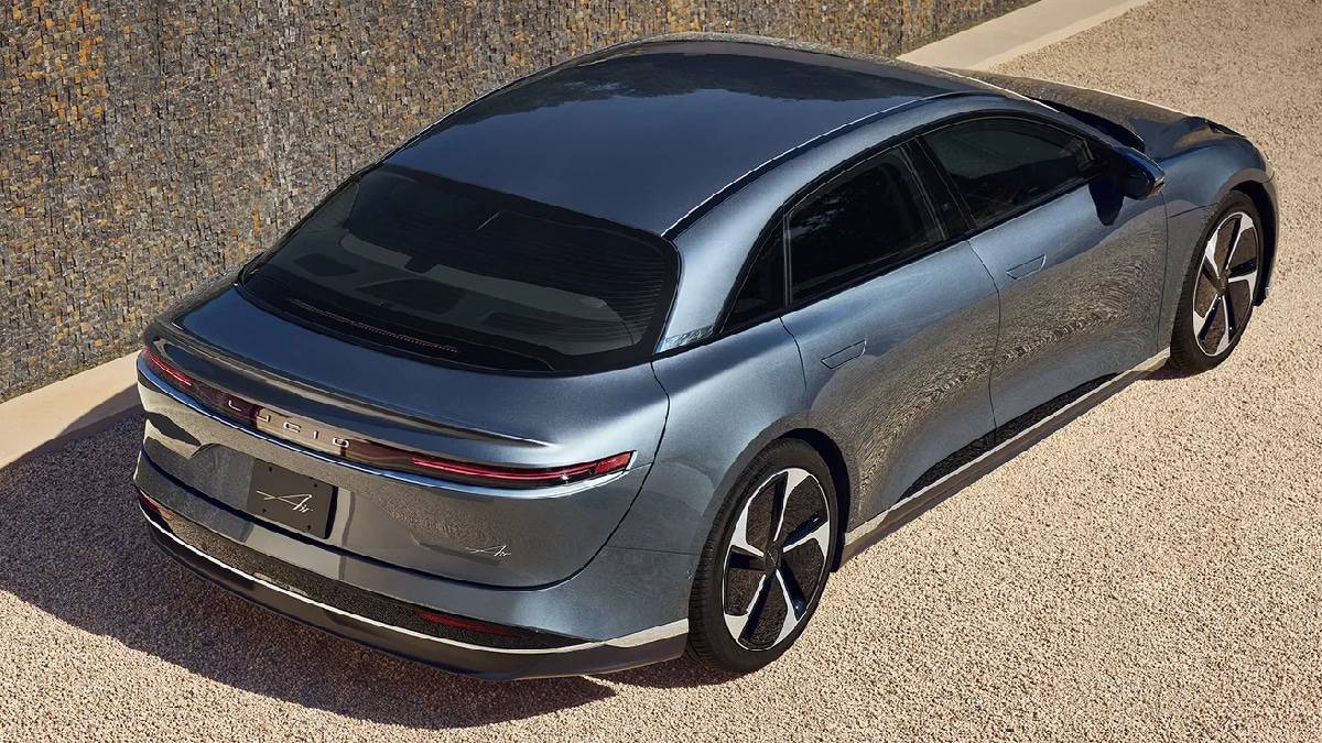 Lucid Air Touring e Air Pure são os mais baratos da marca, mas ainda ...
