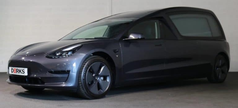 “Lindo de morrer”: conheça o Tesla Model 3 transformado em rabecão ...