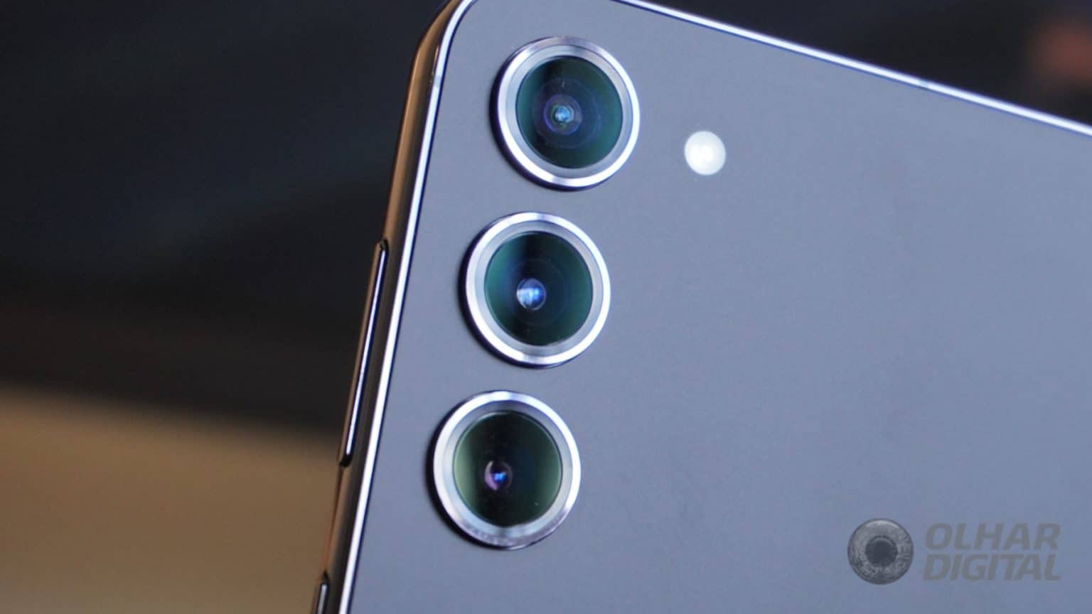 Galaxy S23+: tem mais bateria e é tão forte, rápido e bonito quanto o ...