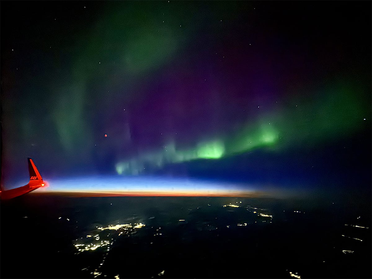 Filamento magnético explode no Sol e provoca auroras na Terra