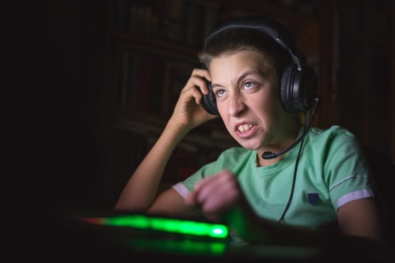 Screen Tearing: o que é e como resolver problema em jogos?