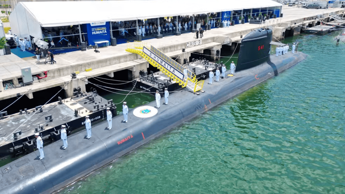 Tonelero: como é o submarino lançado por Lula e Macron