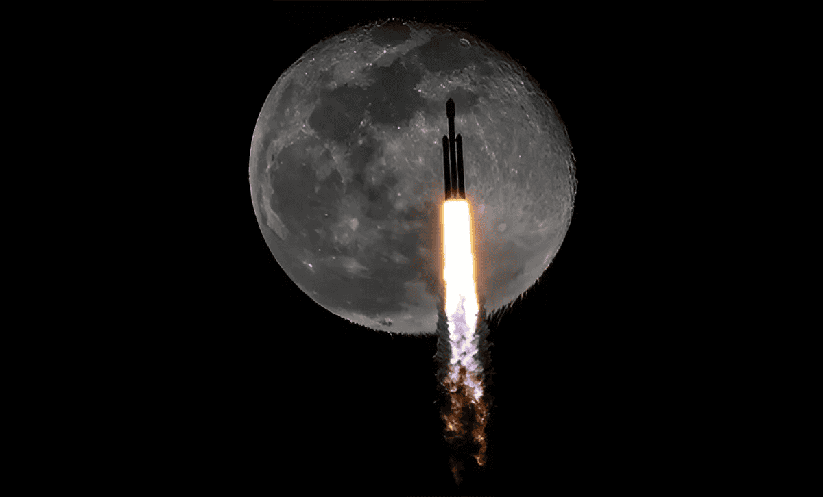 Foguete Da SpaceX bombardeia A Lua Em Foto Premiada Foguete Da SpaceX bombardeia A Lua Em Foto Premiada