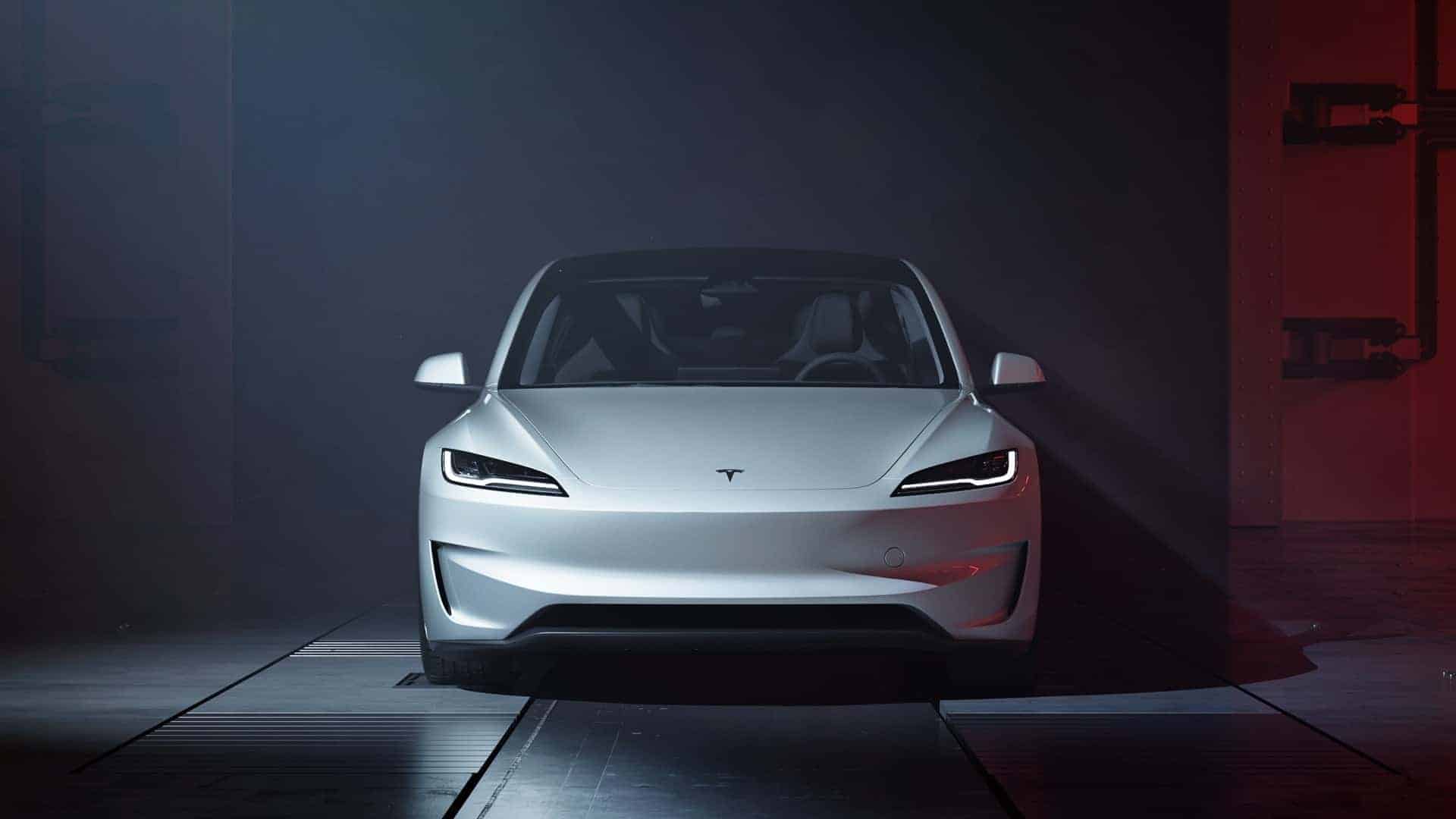 Carros da Tesla andam sozinhos em vídeo; veja