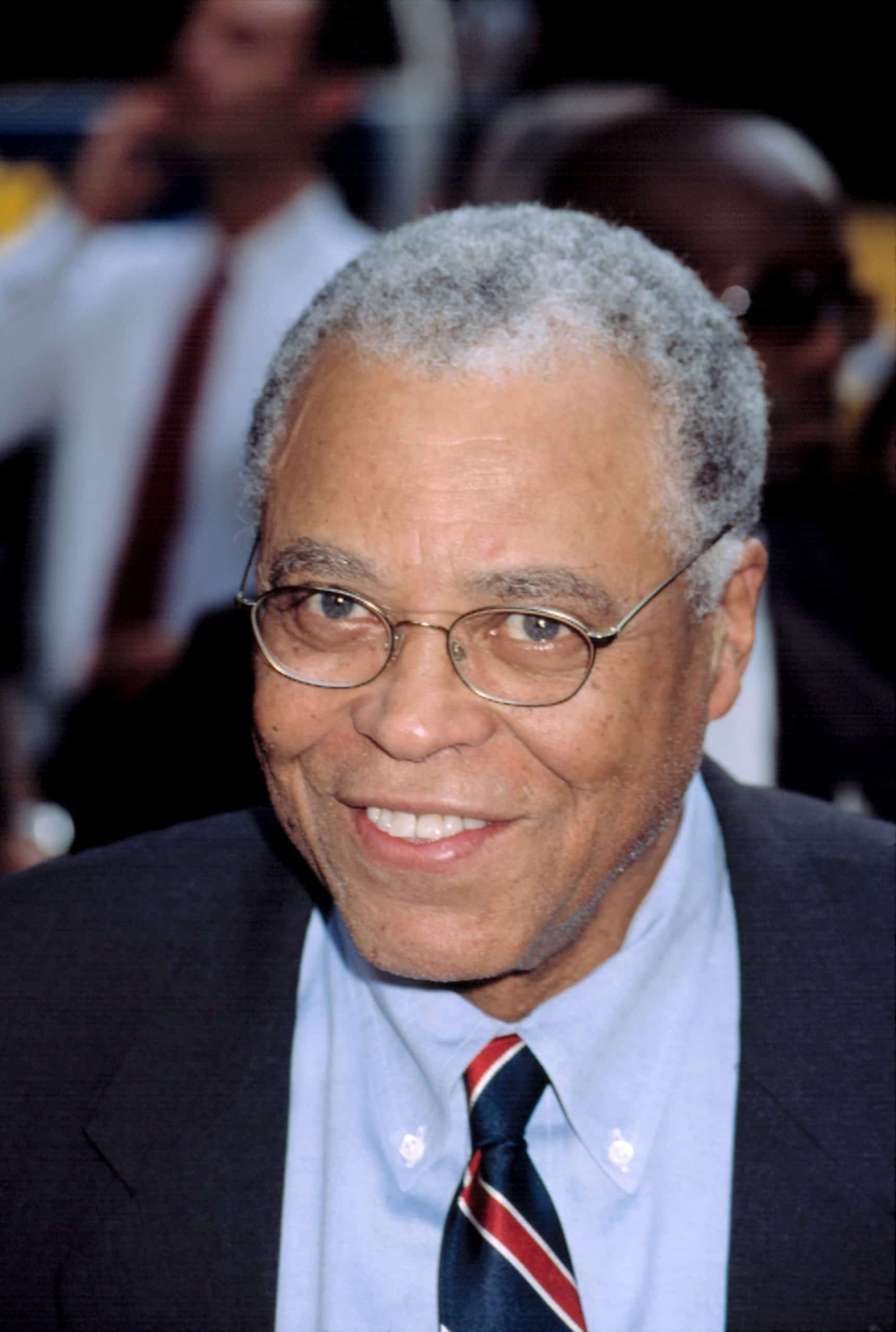 Dublador de Darth Vader, ator James Earl Jones morre aos 93 anos - Olhar Digital