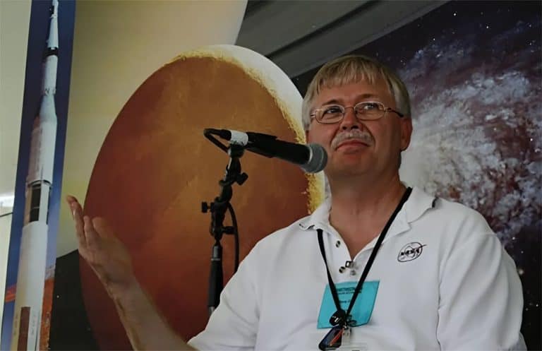 IA pode já estar controlando o Universo, diz ex-NASA