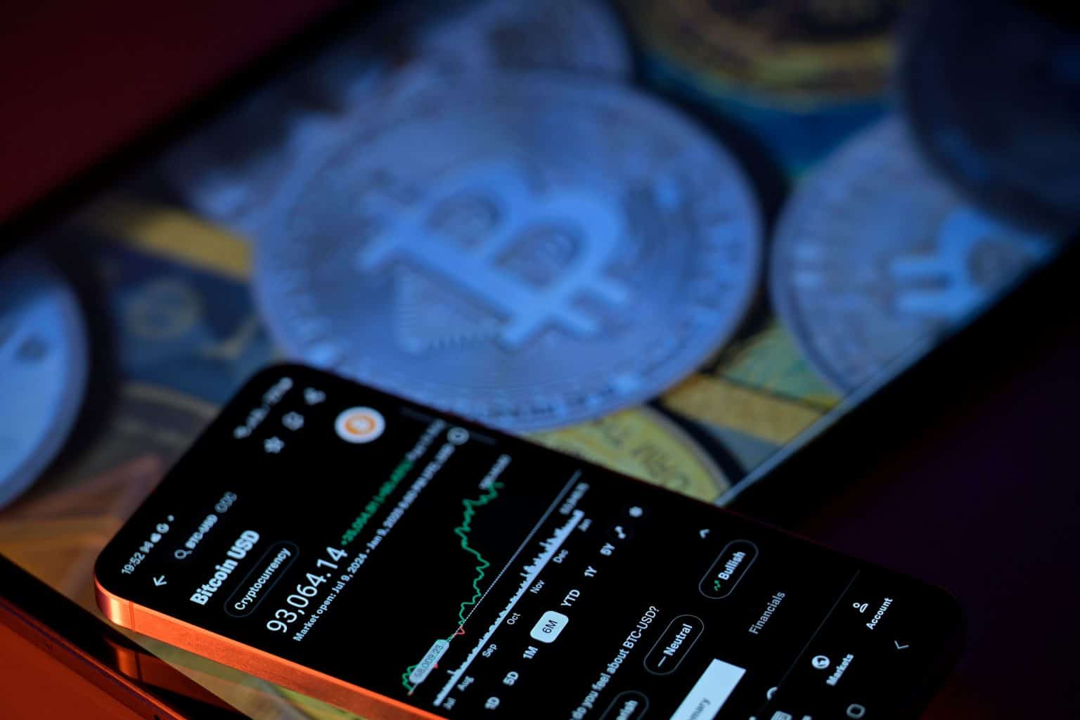 Trump lança criptomoeda própria, que dispara 28.000% em 2 dias