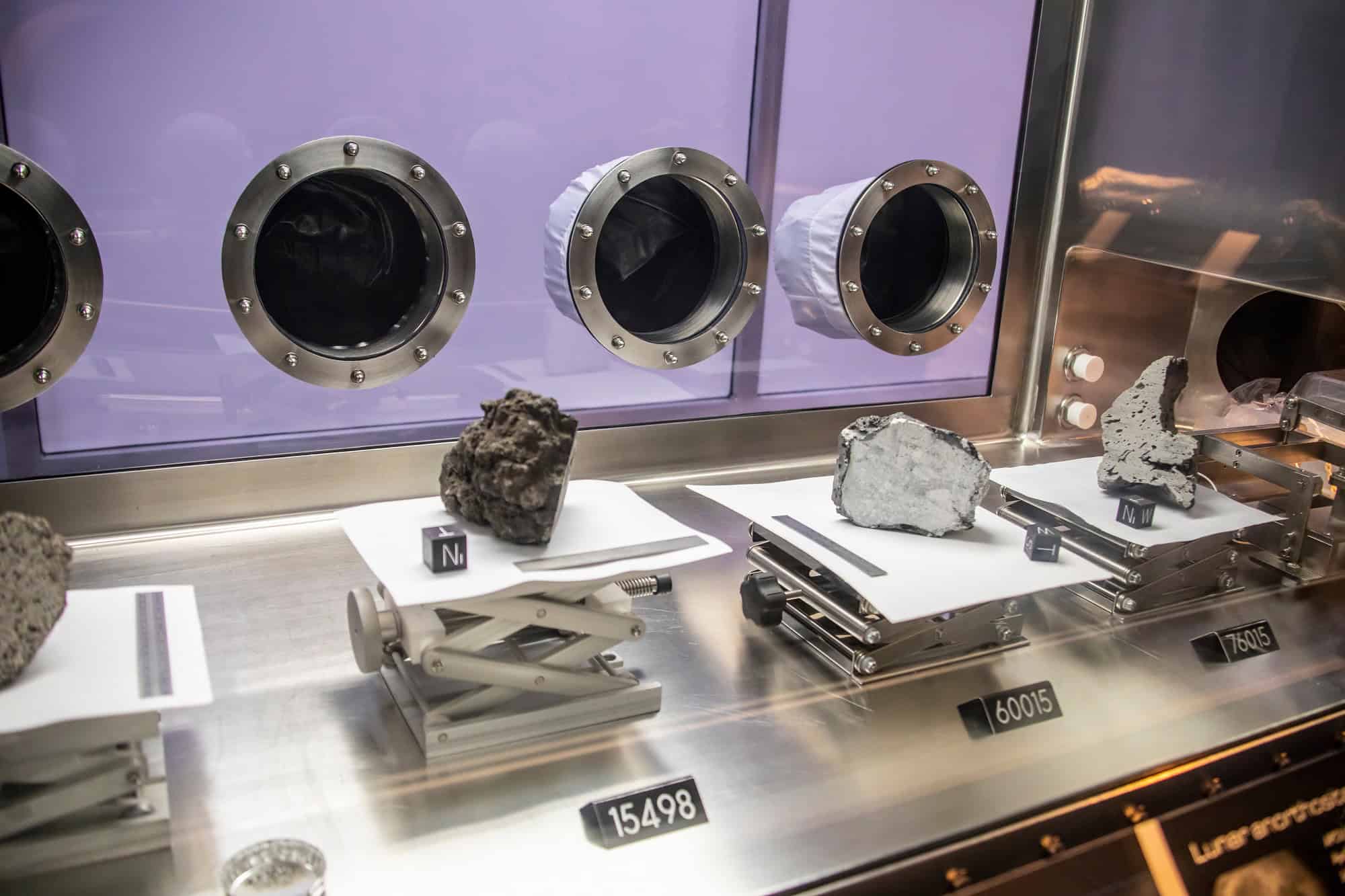 Rochas lunares perdidas: o destino de amostras da NASA