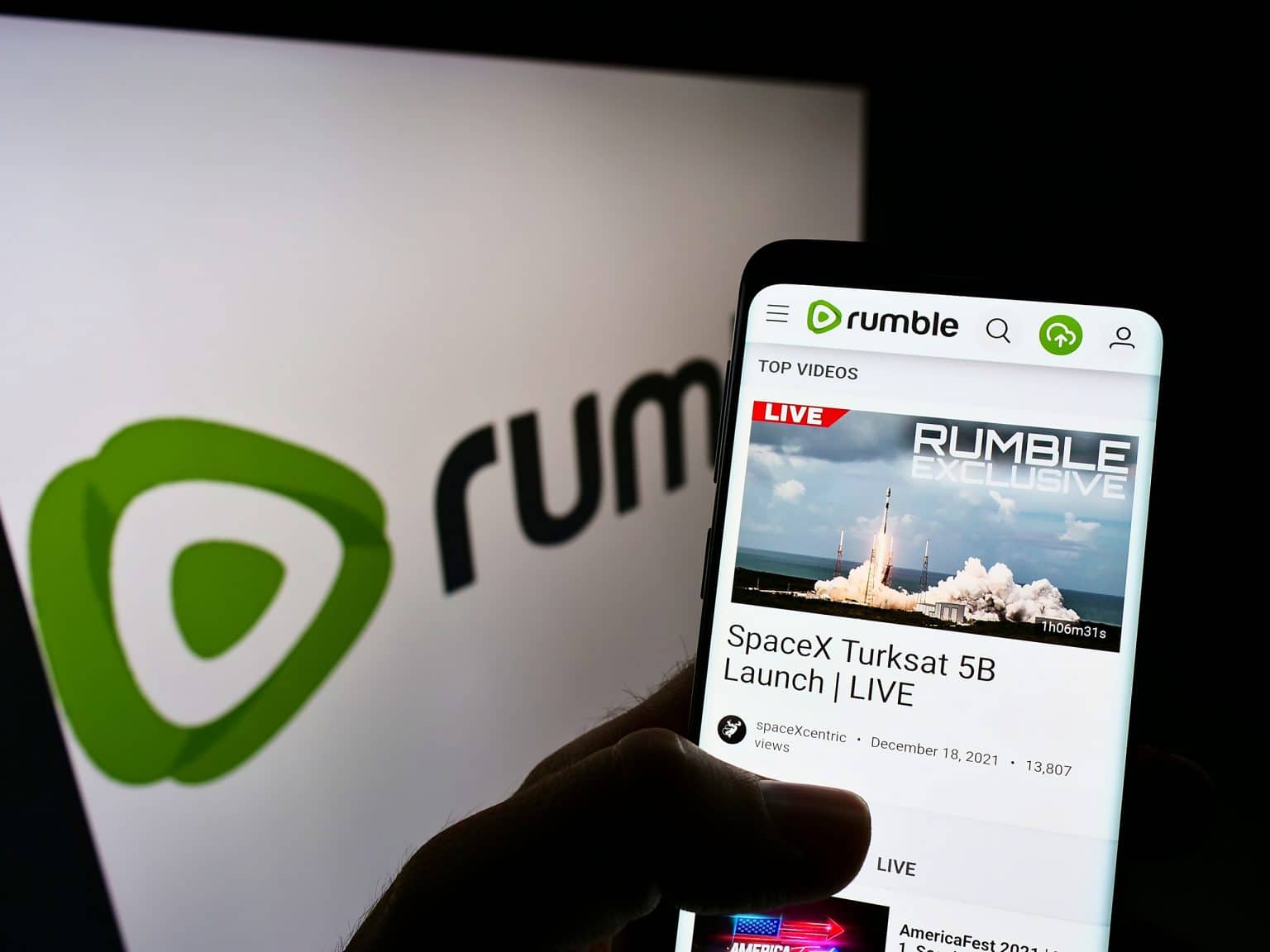 STF mantém bloqueio do Rumble no Brasil