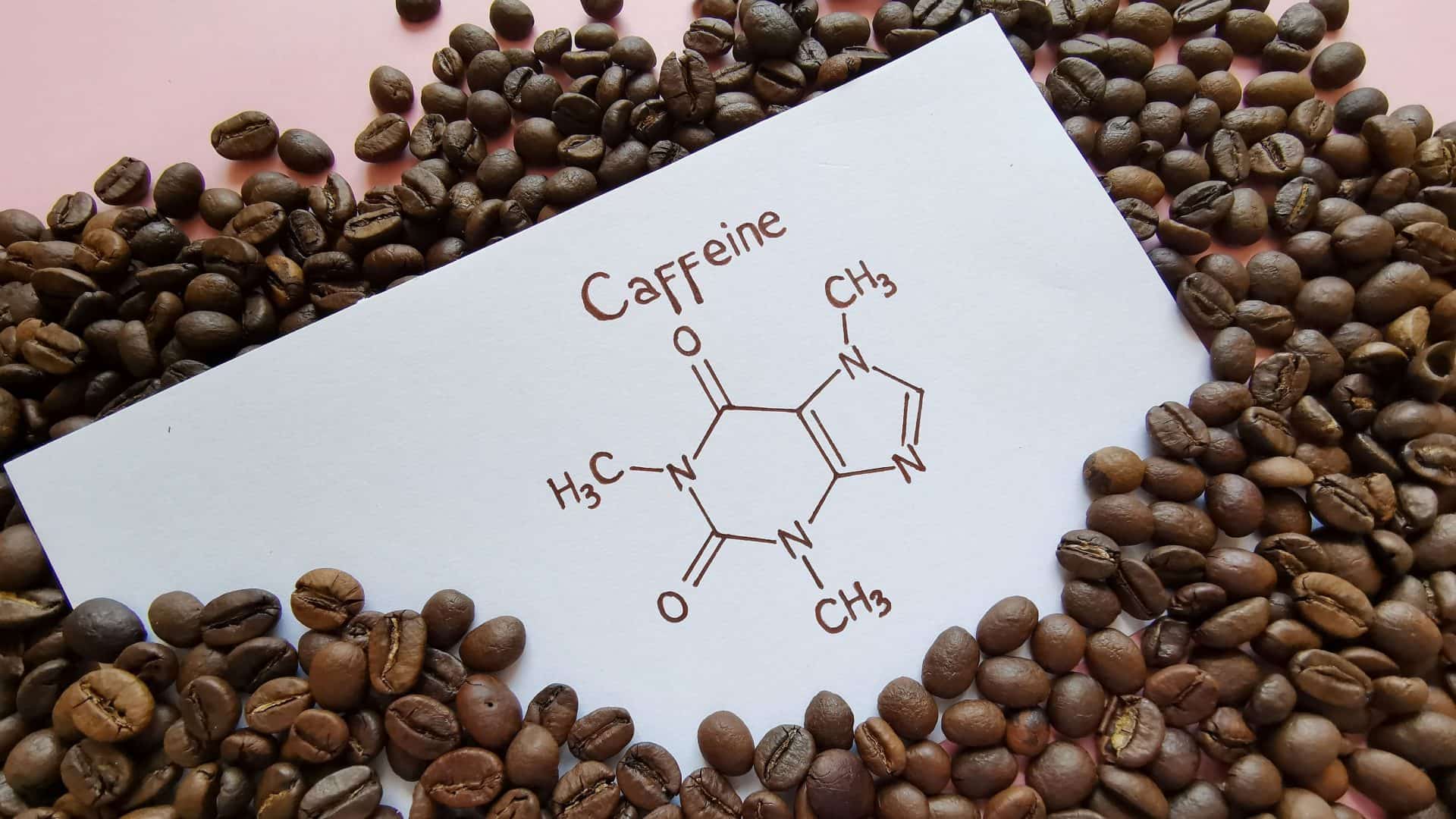 Cafeína pode ajudar seu cérebro – e a ciência explica como - Olhar Digital