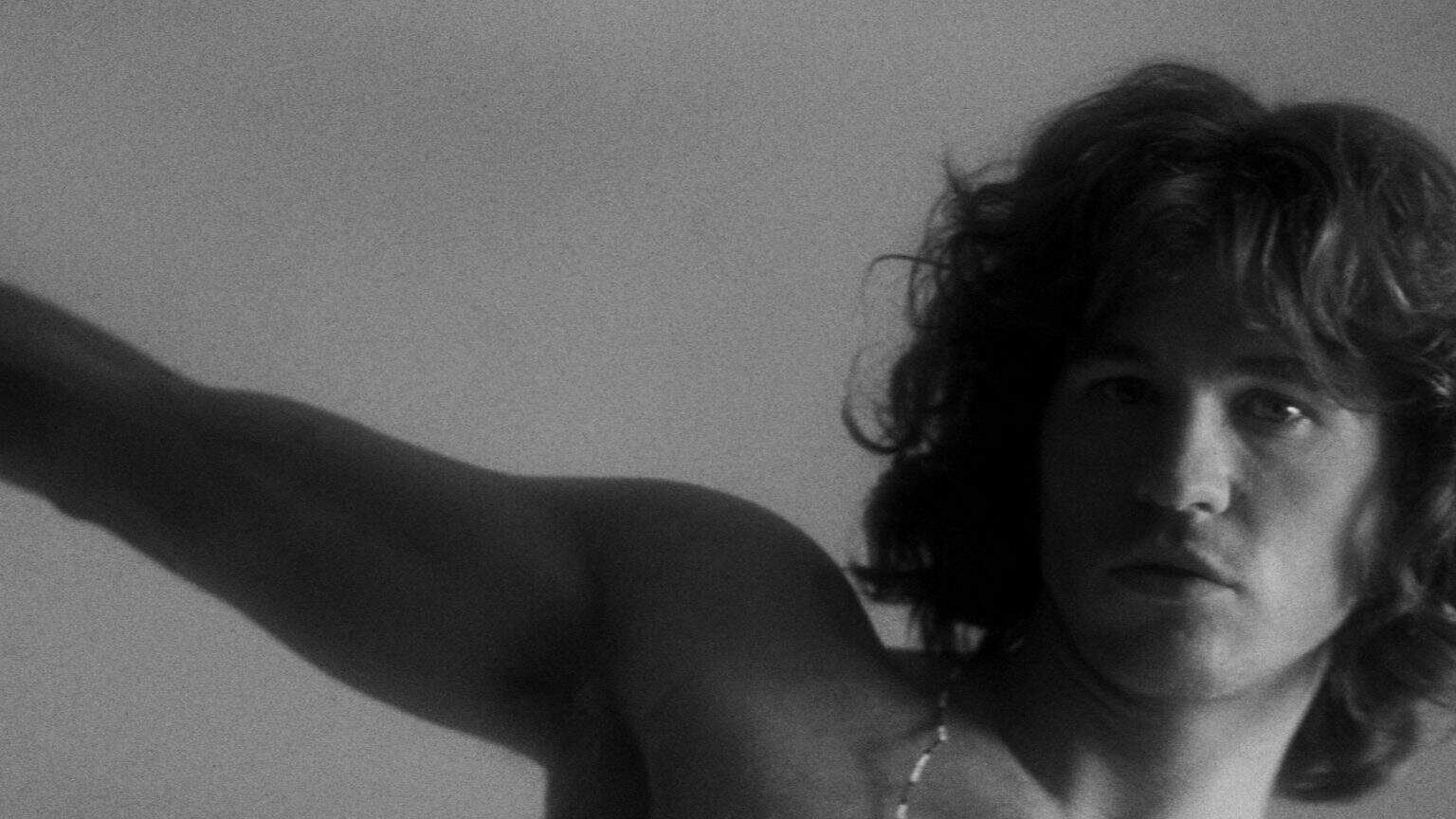 10 grandes atuações em filmes muito ruins e onde assisti-los no streaming
