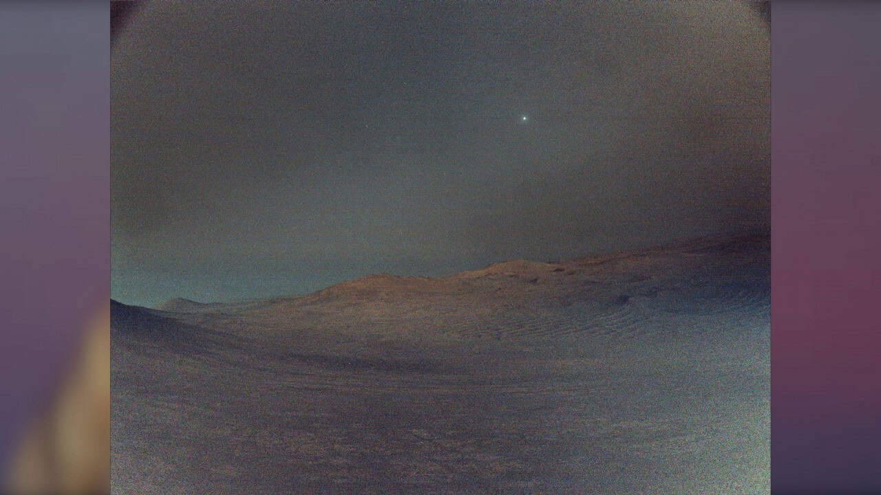 Imagem rara mostra a lua Deimos antes de amanhecer em Marte - Olhar Digital