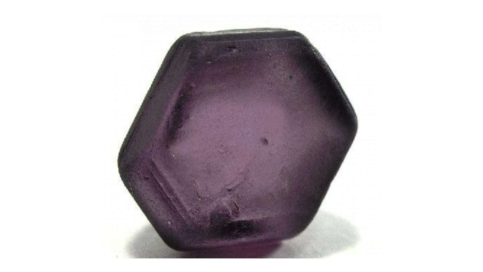 Você sabia? 5 minerais que são mais raros e valiosos que diamantes ...