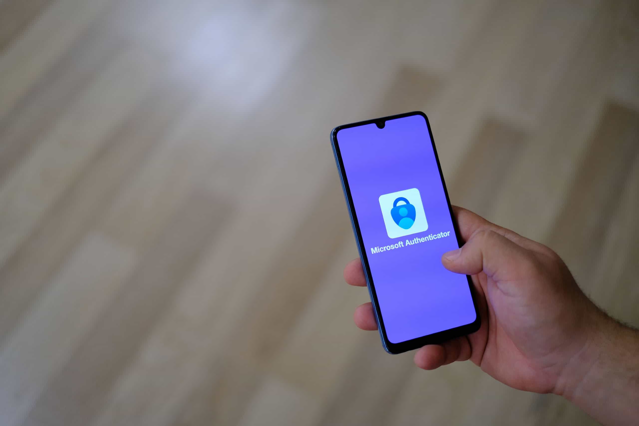 Como configurar Passkeys no app Microsoft Authenticator