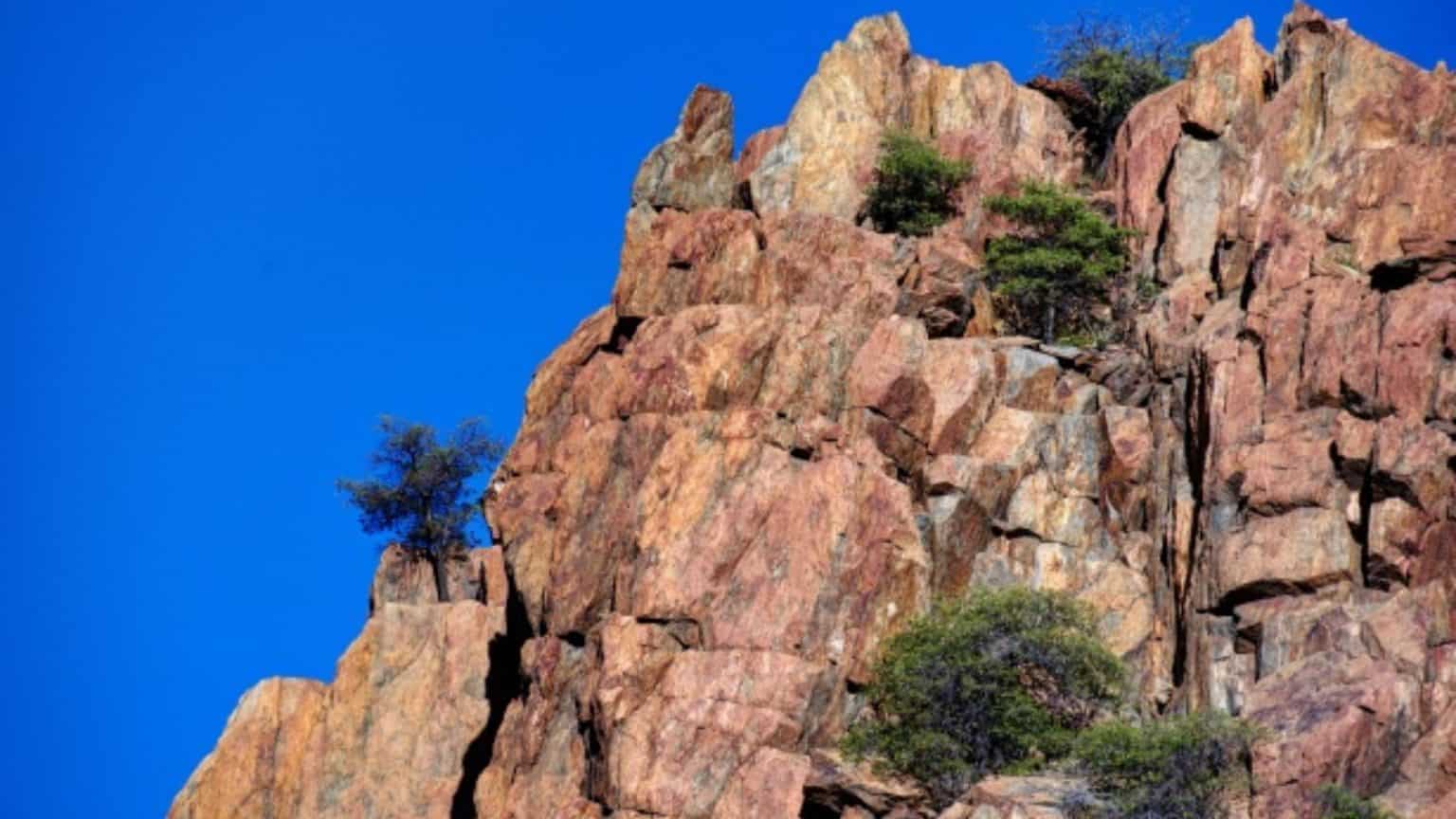 Qual a diferença entre penhasco, precipício, abismo e desfiladeiro ...