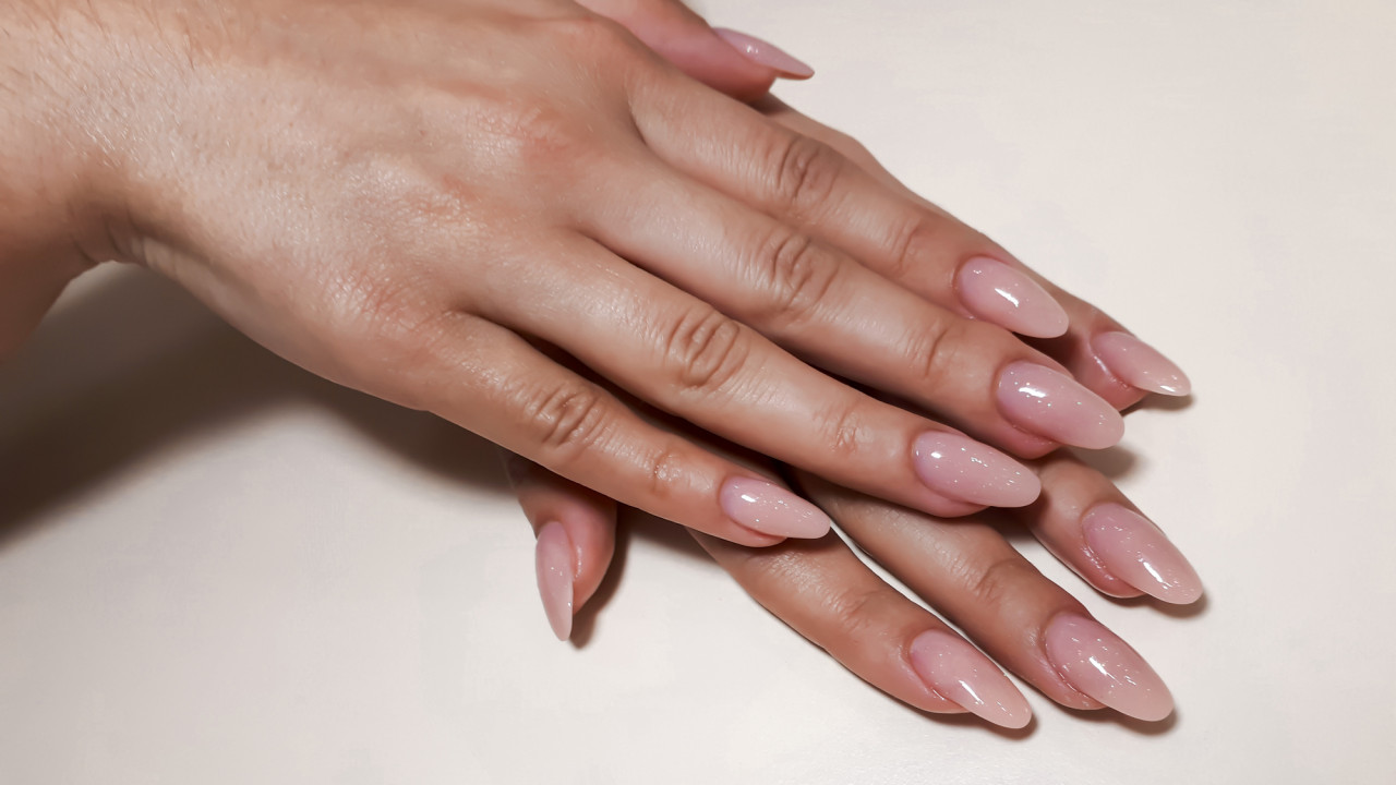 Quais produtos de unha em gel a Anvisa suspendeu no Brasil? - Olhar Digital