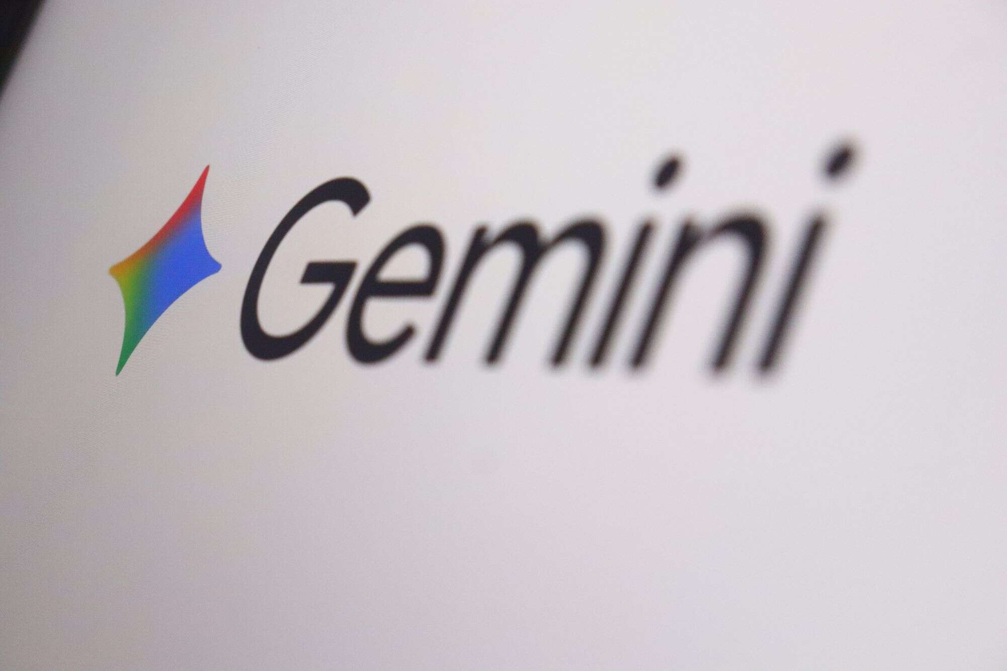 Gemini agora mostra resultados visuais do Google Maps